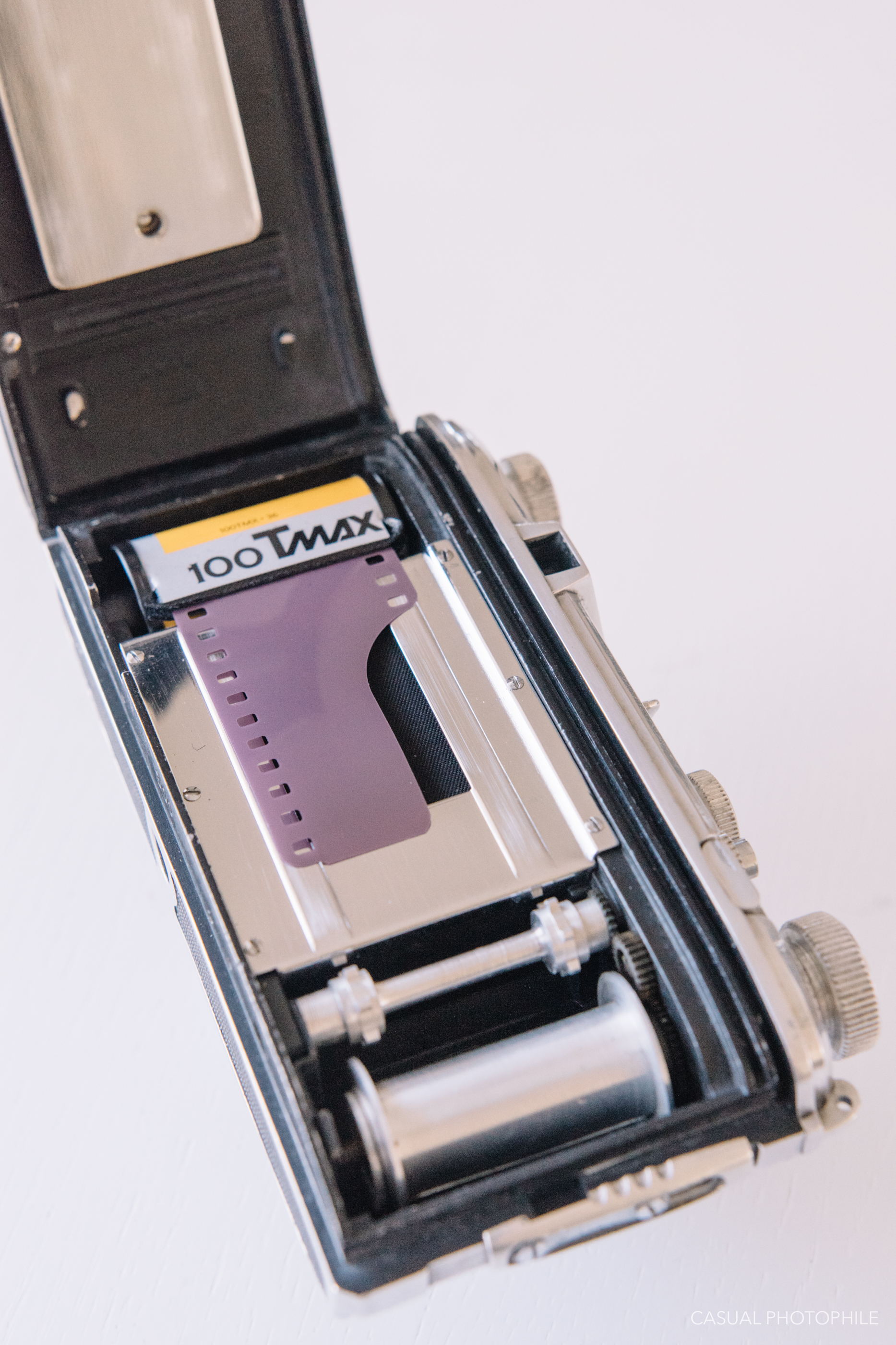 Shooting the Pontiac Super Lynx I - Camera Review - Casual Photophile